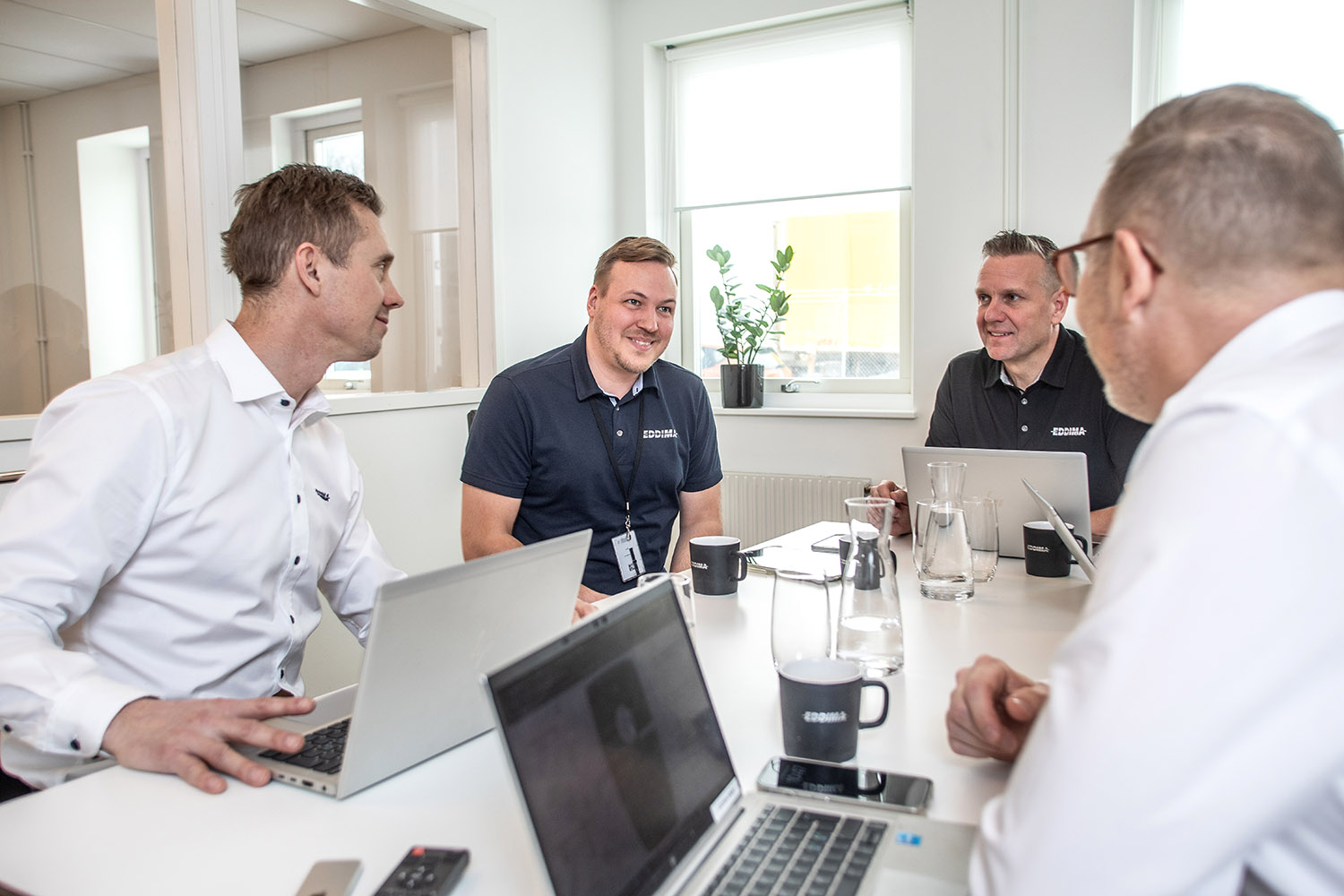 Elinstallationer i kontor | Spara energi med Eddima®